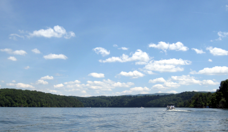 Living at Claytor Lake